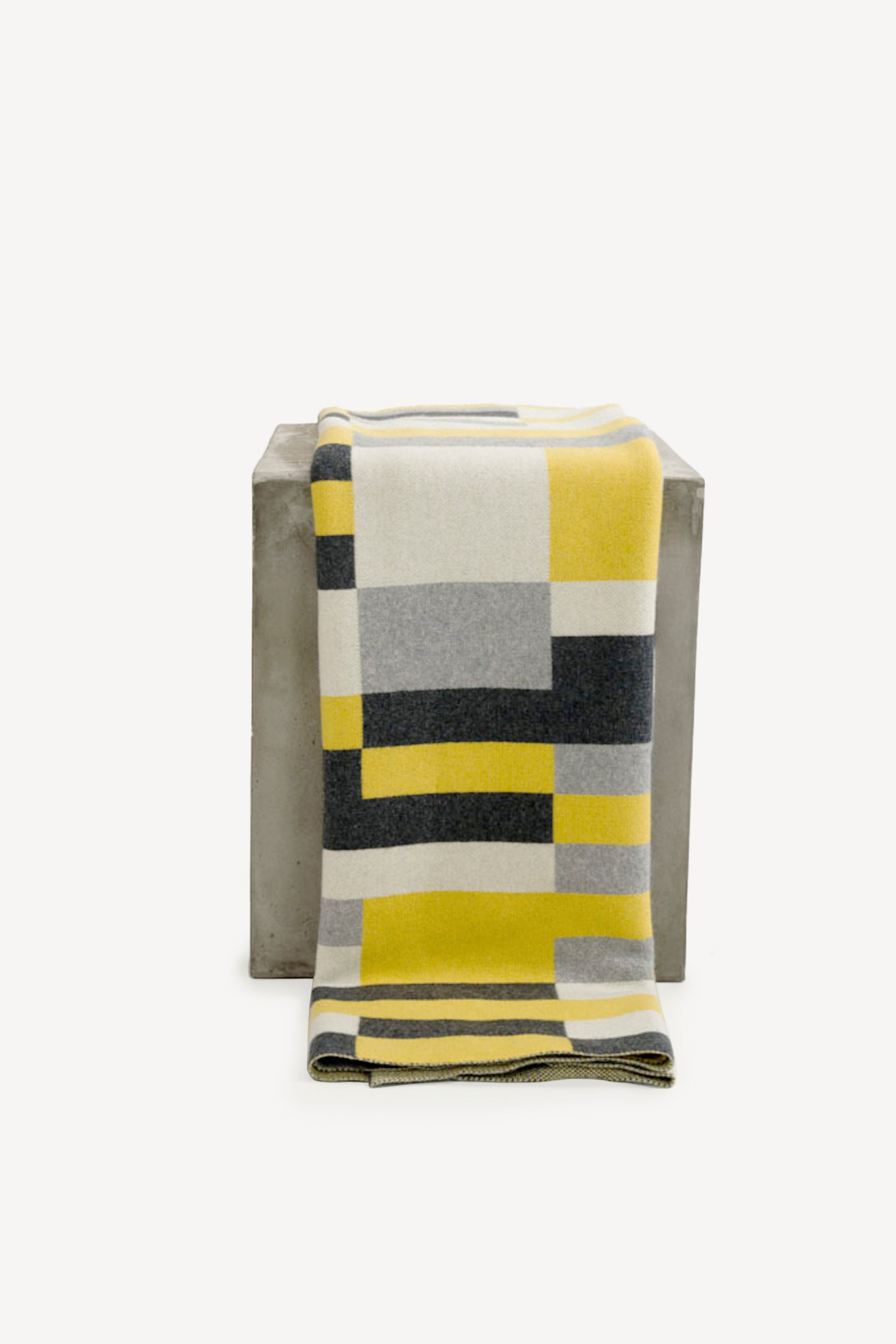 Bauhaus Cashmere Throw - Chartreuse – Hygge Life